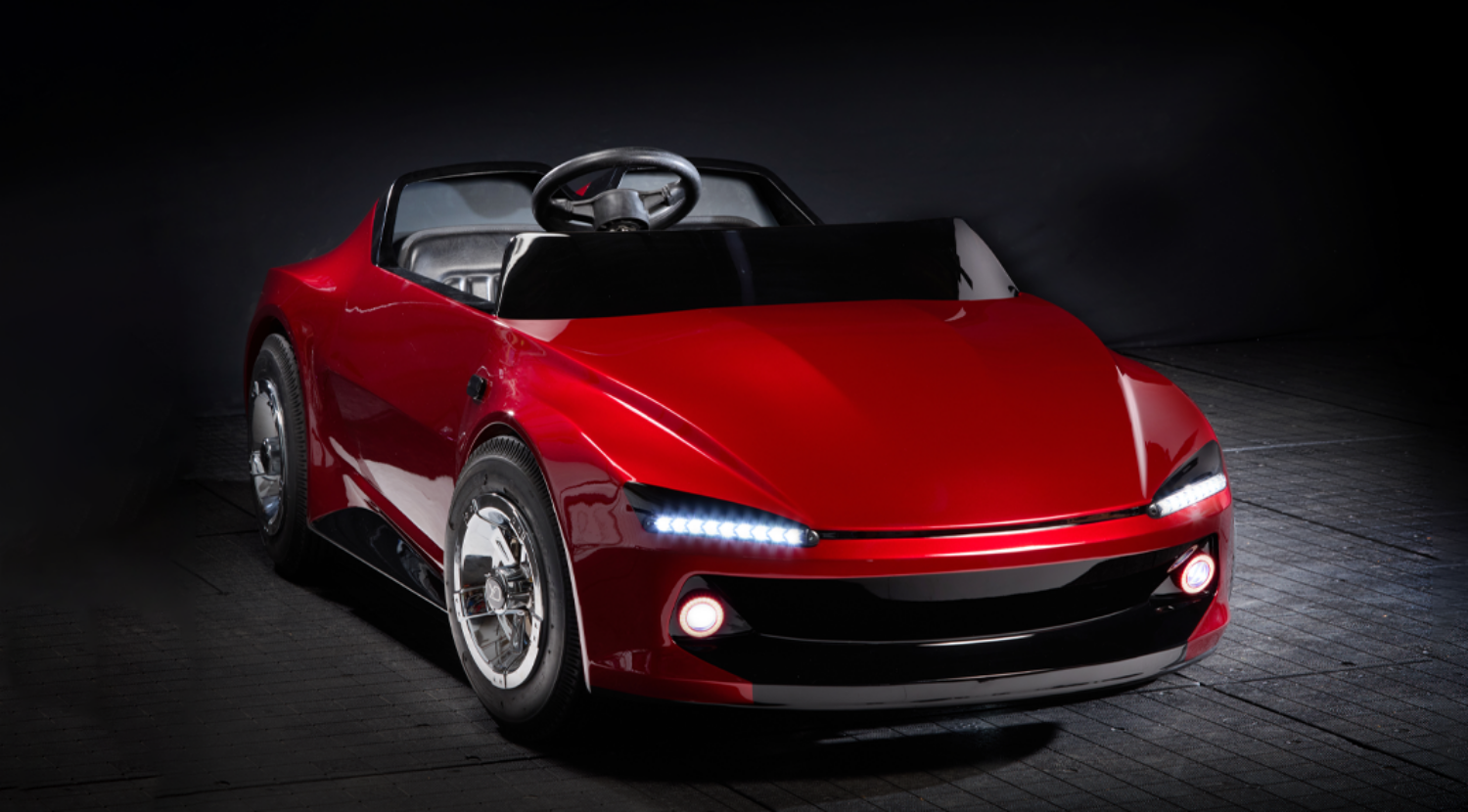 The Parvalux Powered Car Giving Lessons To Young Drivers